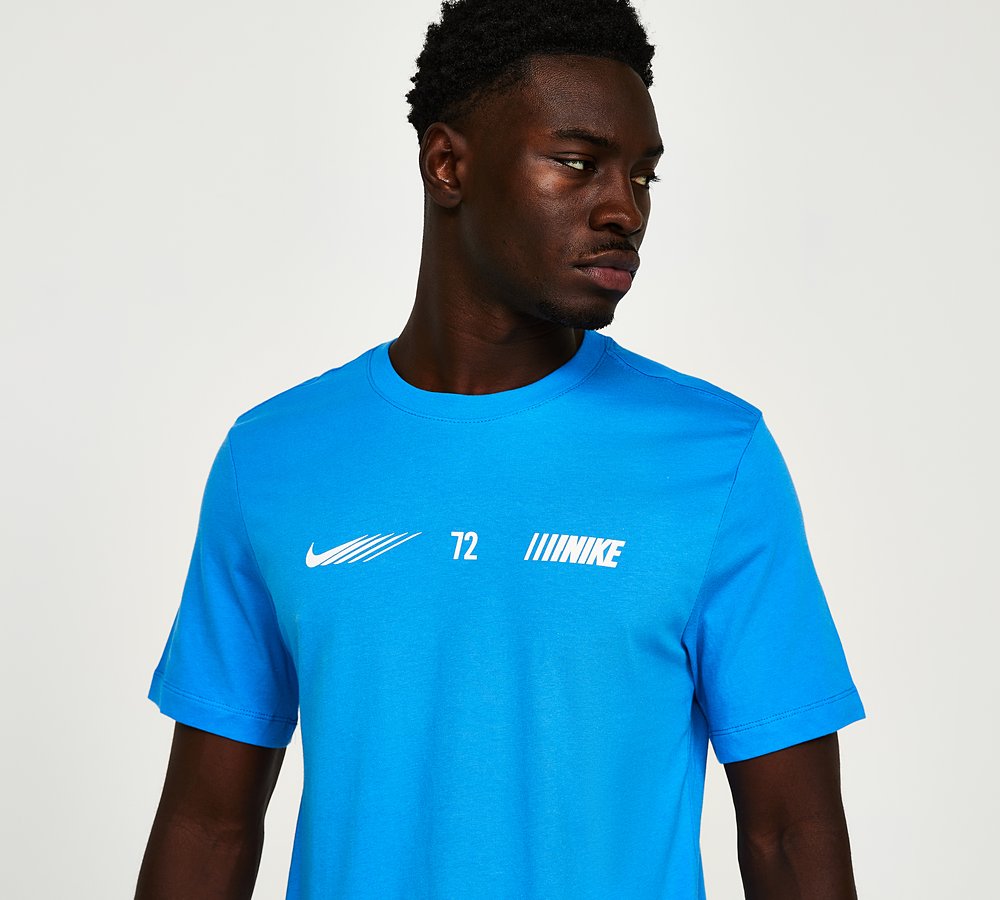 Nike Standard Issue FB HBR T-Shirt – LondonShop Maroc